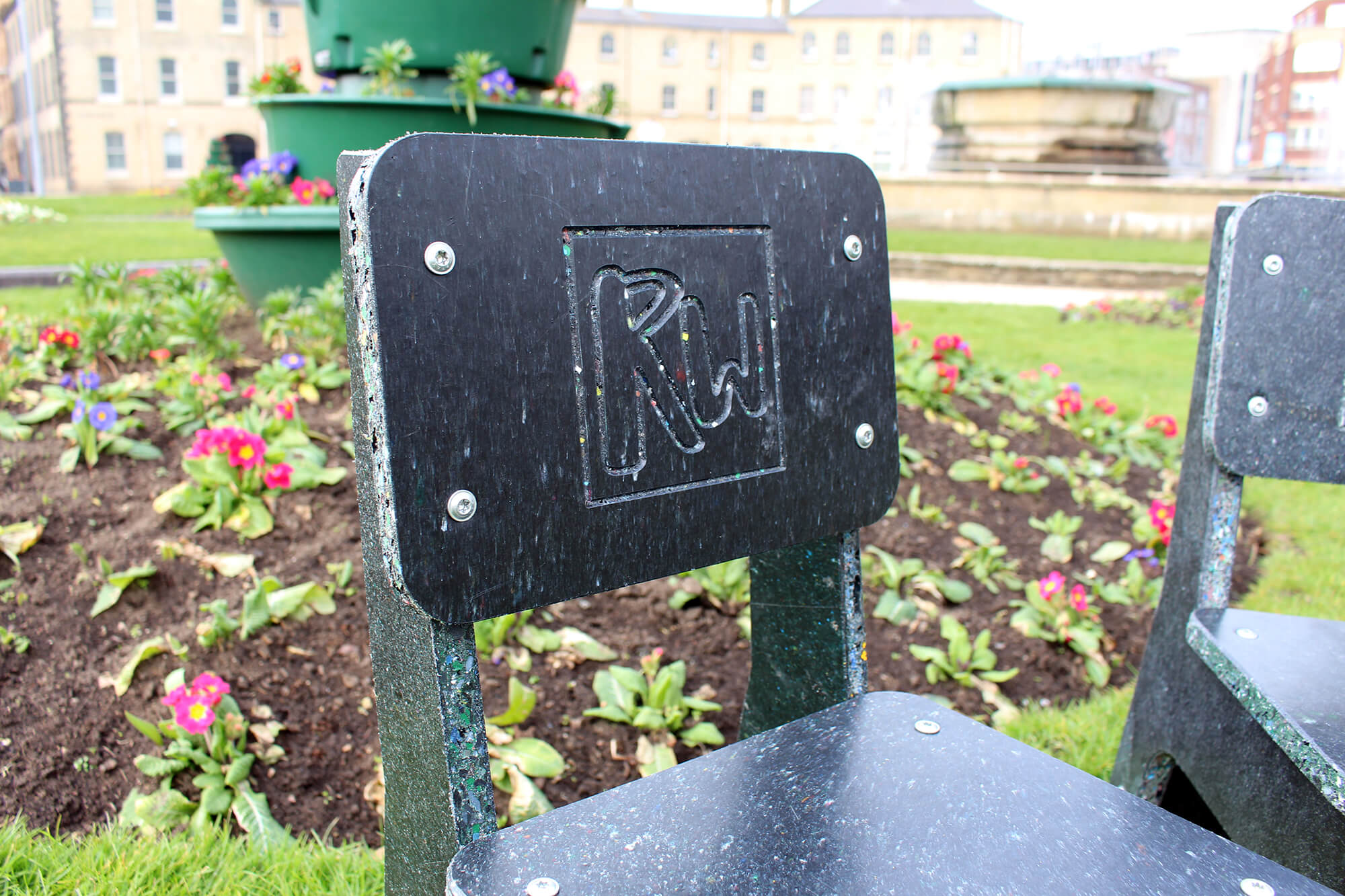 Children's Chair - 100% Recycled Plastic Waste - Refactory